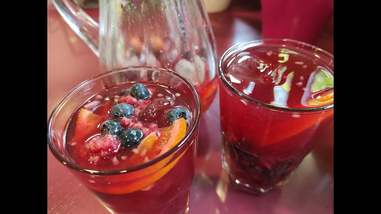 Bebida refrescante y antioxidante de frutos rojos (infusión) - YouTube