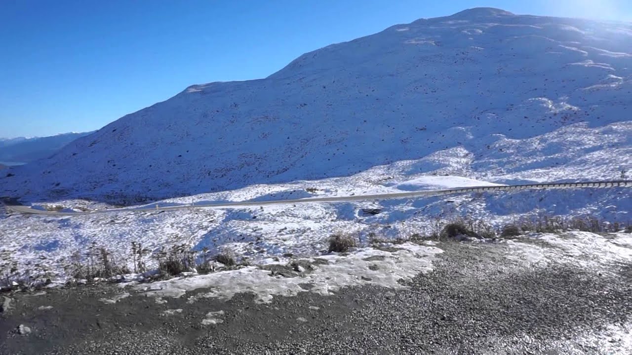 Crown Range summit at New Zealand - YouTube