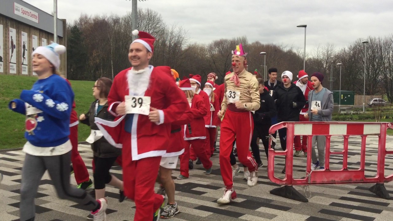 Festive Fun Run 2016 - Setting Off - YouTube
