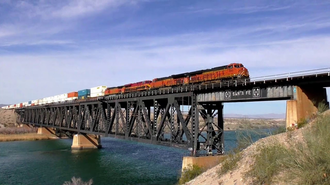 BNSF Trains Across the Colorado River at Topock, AZ - YouTube