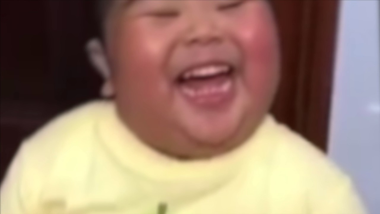 FAT BABY LAUGHING - YouTube