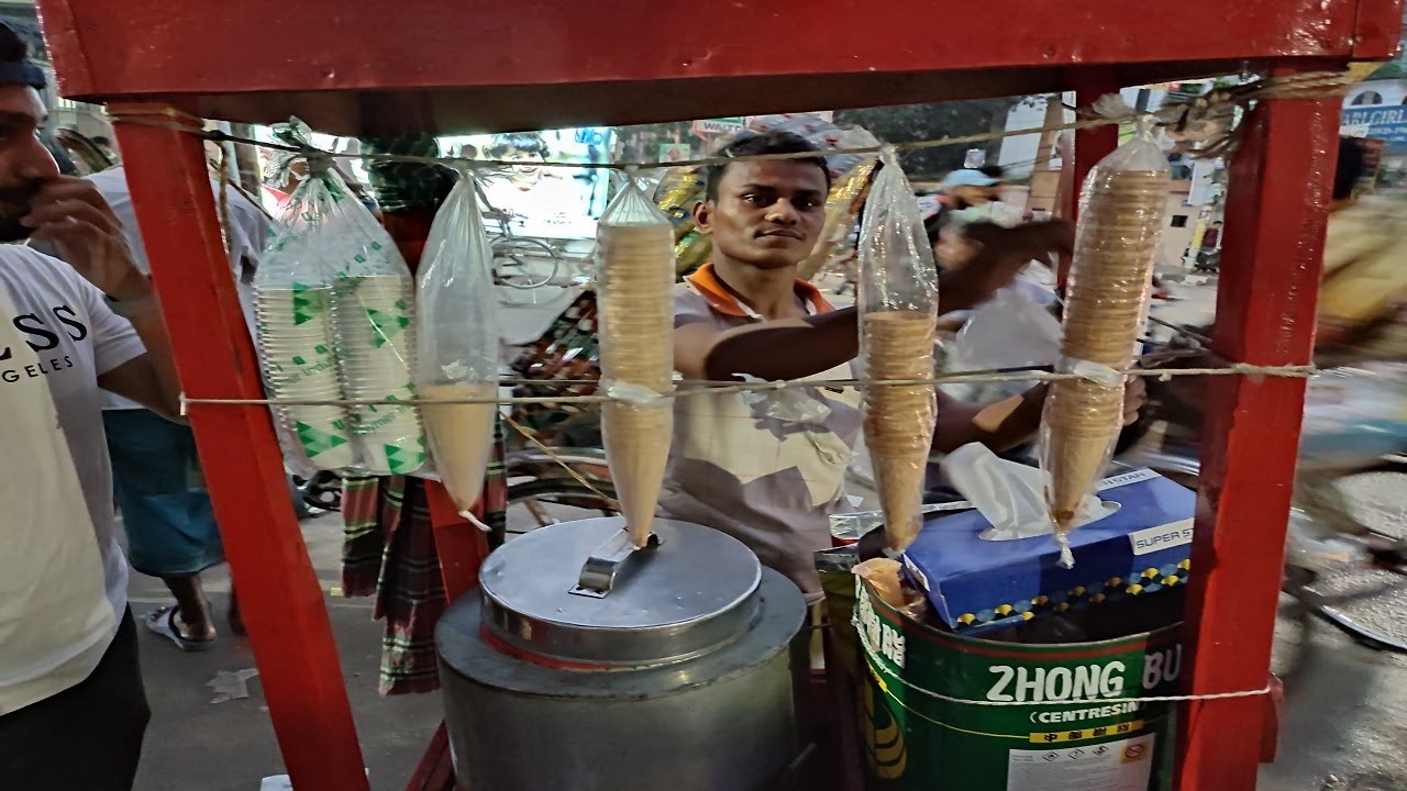 10 takar kon ice-cream at baily road. Testy and yummy. - YouTube