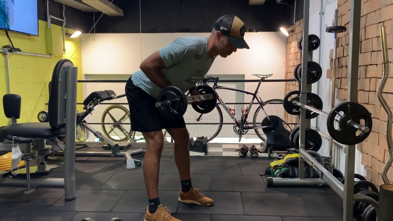 Remada Curvada Fechada Neutra Barra H - YouTube