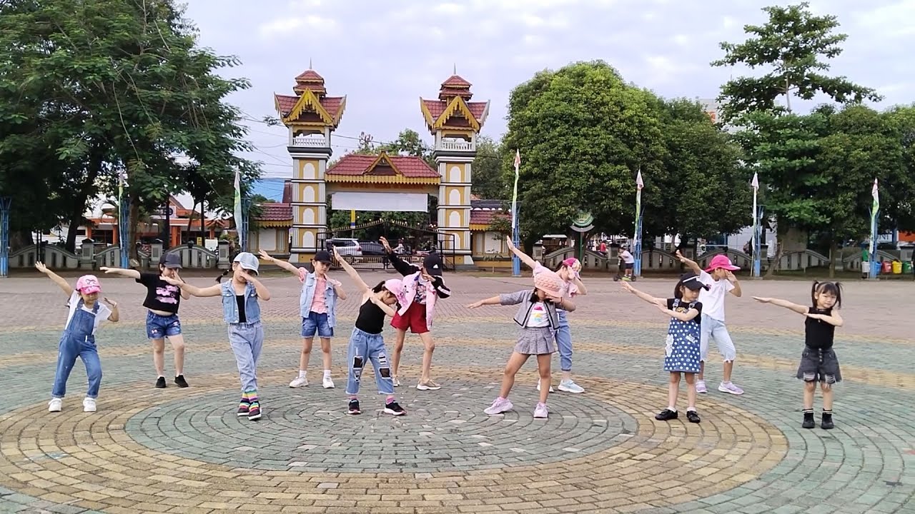 KIDS DANCE CHOREOGRAPHY 2022 | PSY - DADDY | HARMONY DANCE STUDIO ...