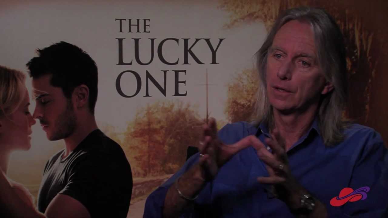 Red Hat Society Interview with Scott Hicks, Director of The Lucky One ...