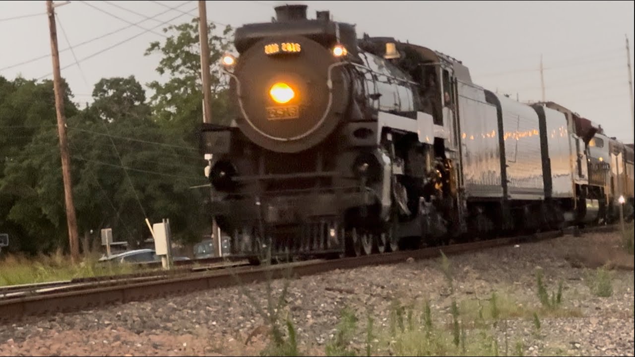 Canadian Pacific 2816 Rolls through Rosenberg, Texas - YouTube