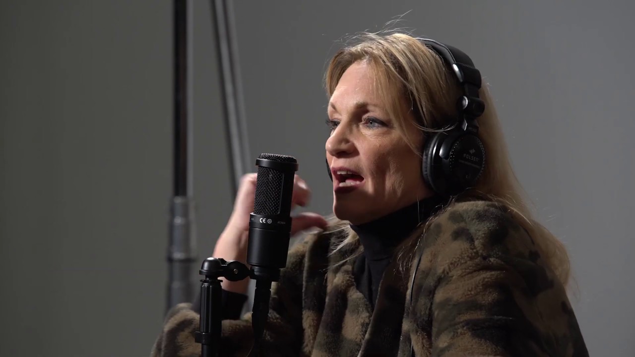 Radio Legend Michelle McKormick Describes An Encounter With David Lee ...