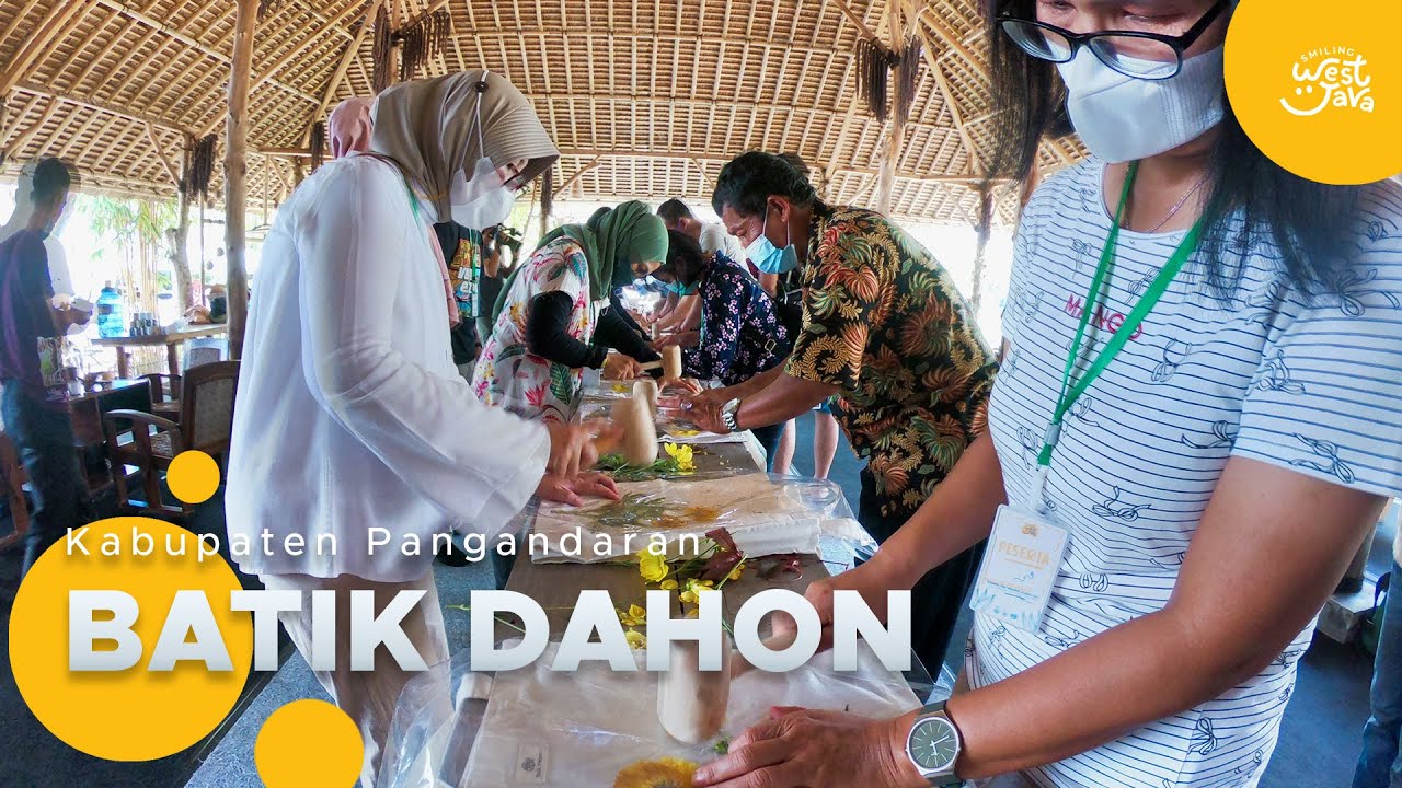 Yuks liat Batik Dahon di Kab, Pangandaran,.. - YouTube