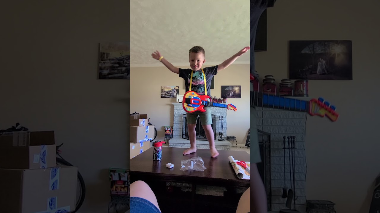 Jay Xander on Stage! - YouTube