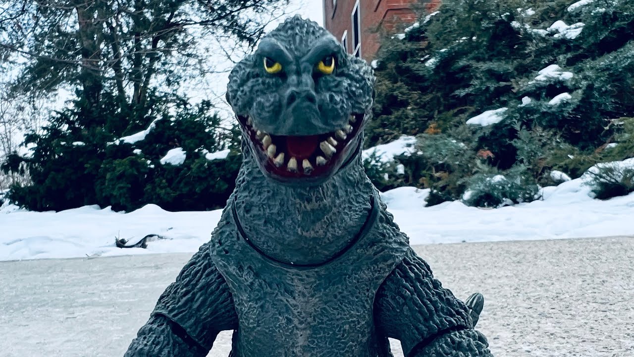 Godzilla goes back outside. - YouTube
