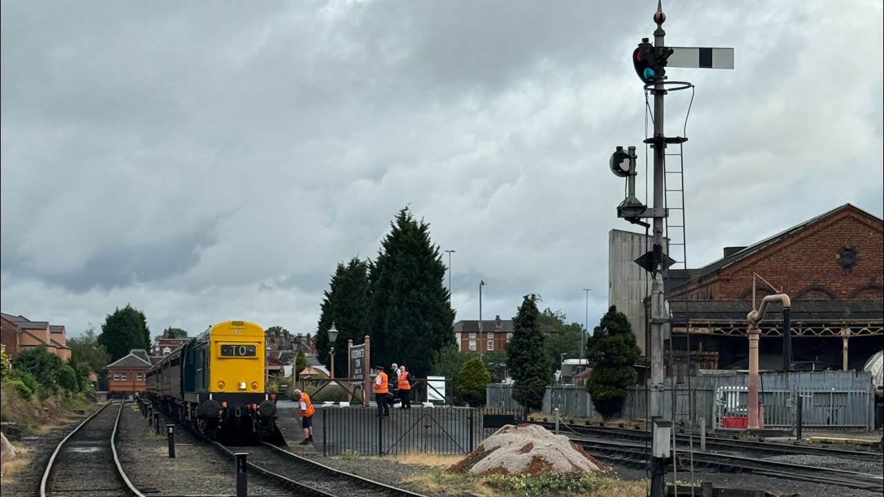 Severn Valley Railway | Kidderminster Station | Live Rail Cam | Flying ...