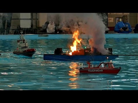 FIRE & EXPLOSION ON THE WATER MANY RC SCALE MODEL SHIPS COME TO RESCUE ...