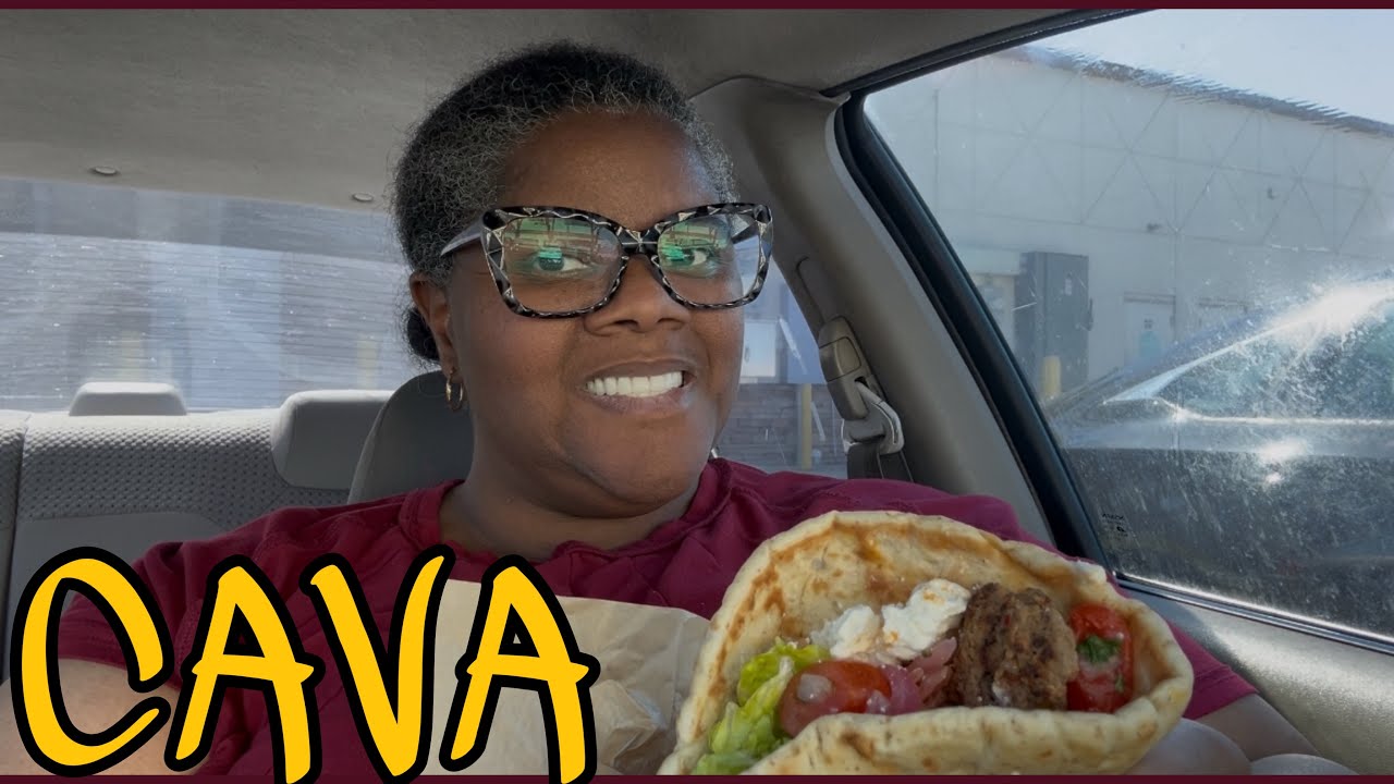 CAVA SPICY LAMB MEATBALL PITA REVIEW #THEREVIEWQUEEN - YouTube