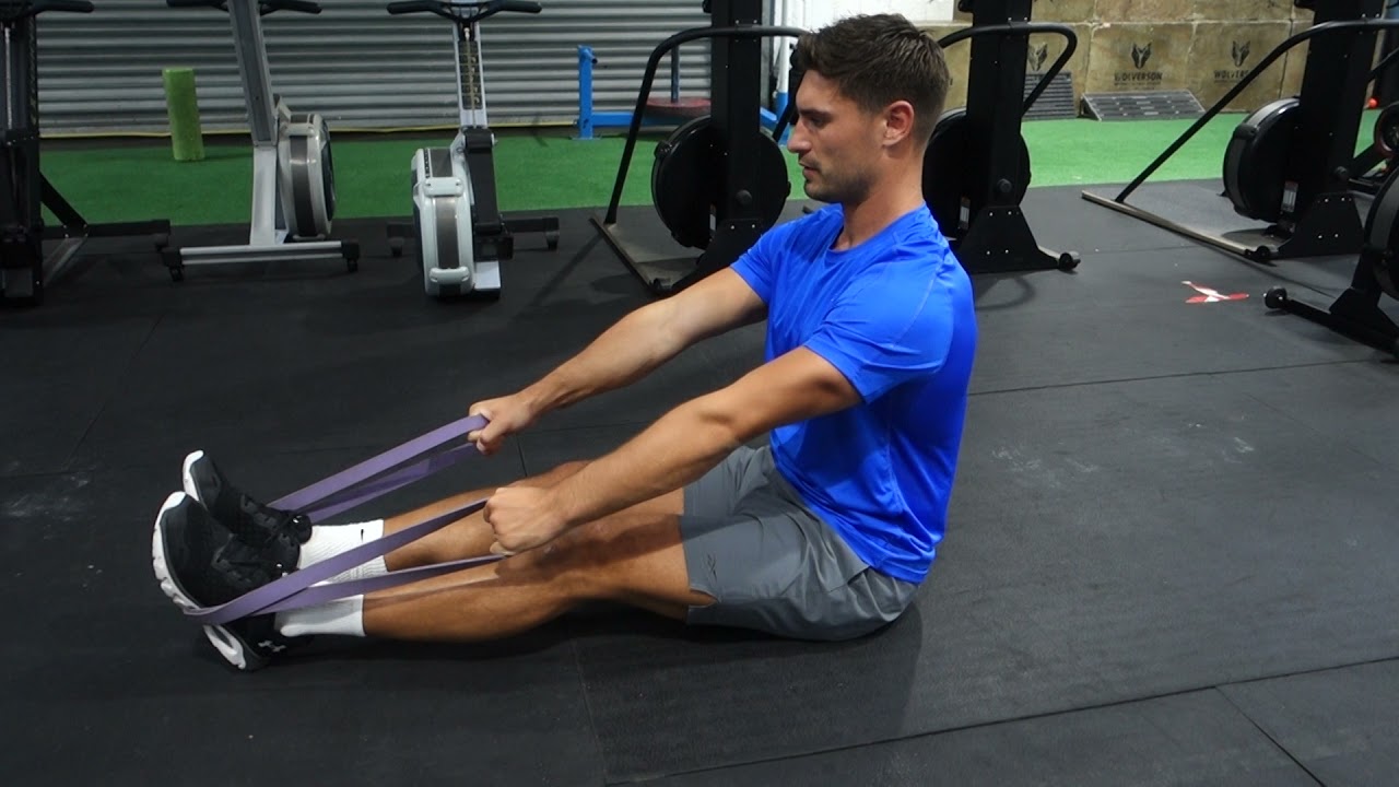Seated banded row - YouTube