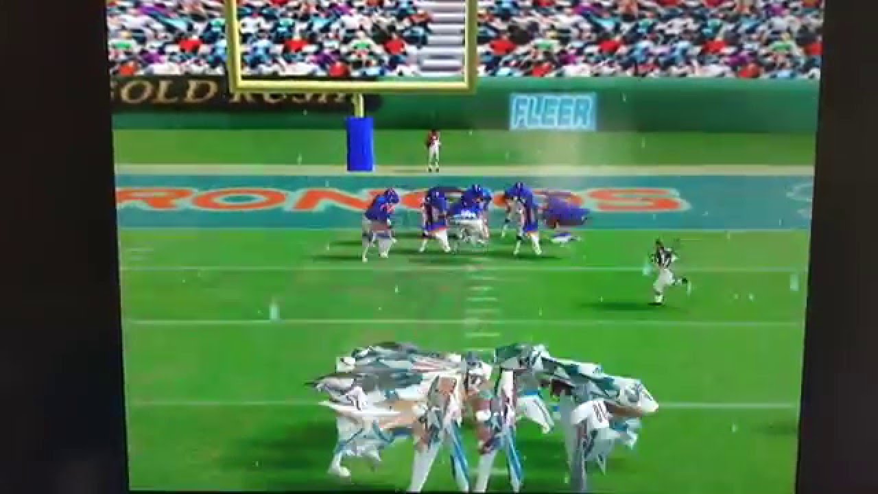 NFL Quarterback Club '98 on Nintendo 64 crashes - YouTube