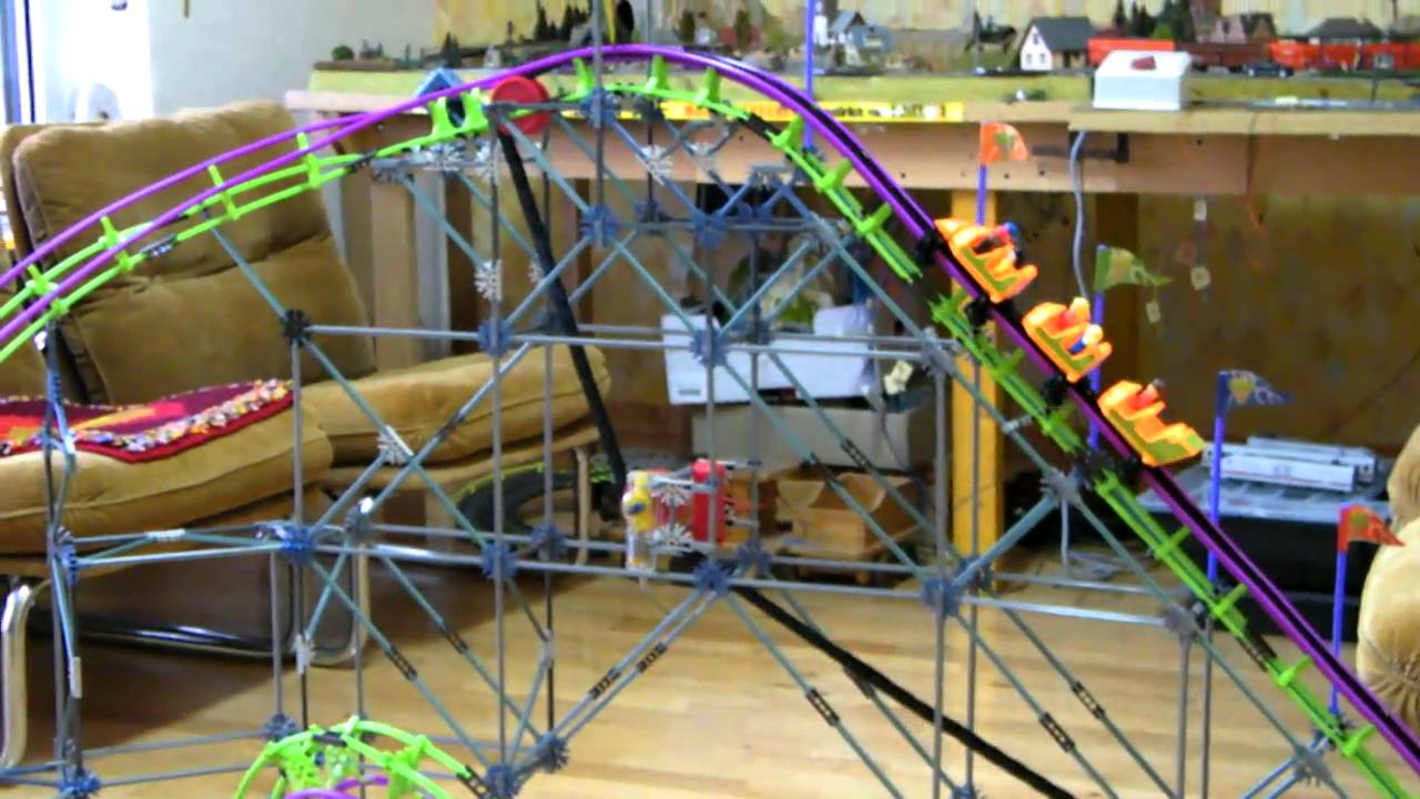 Screamin Serpent Weihnachten - YouTube