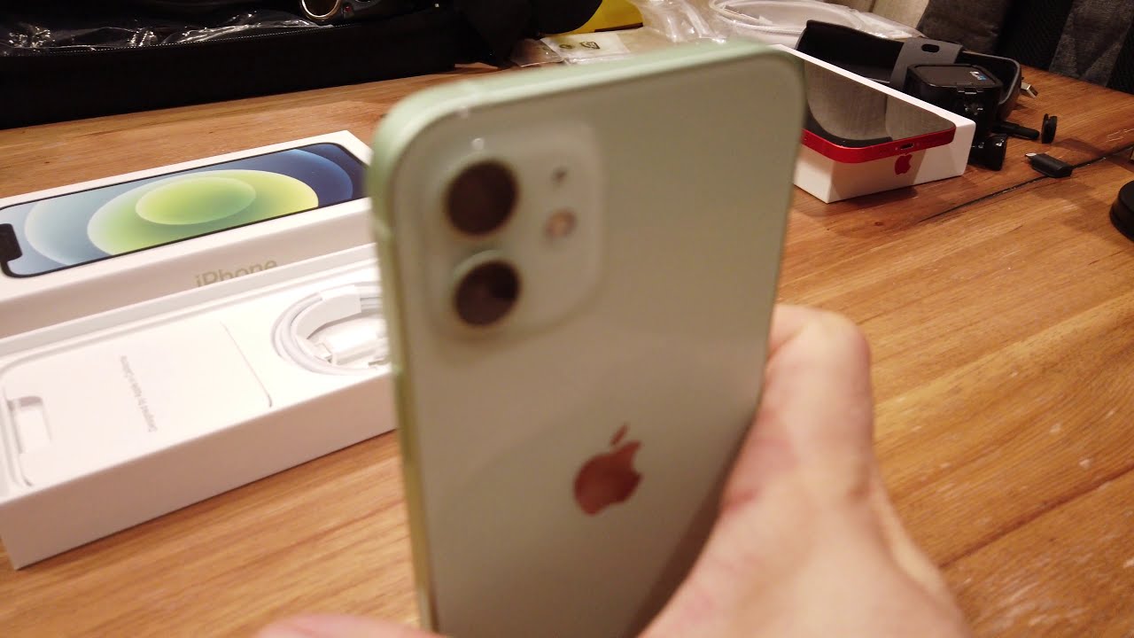 iPhone 12 Green Unboxing in 4K - YouTube