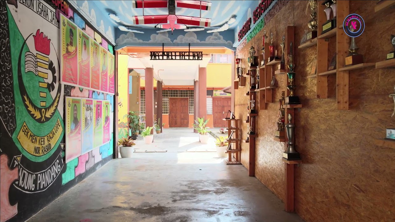 SEPETANG DI SMK RAJA LOPE - YouTube