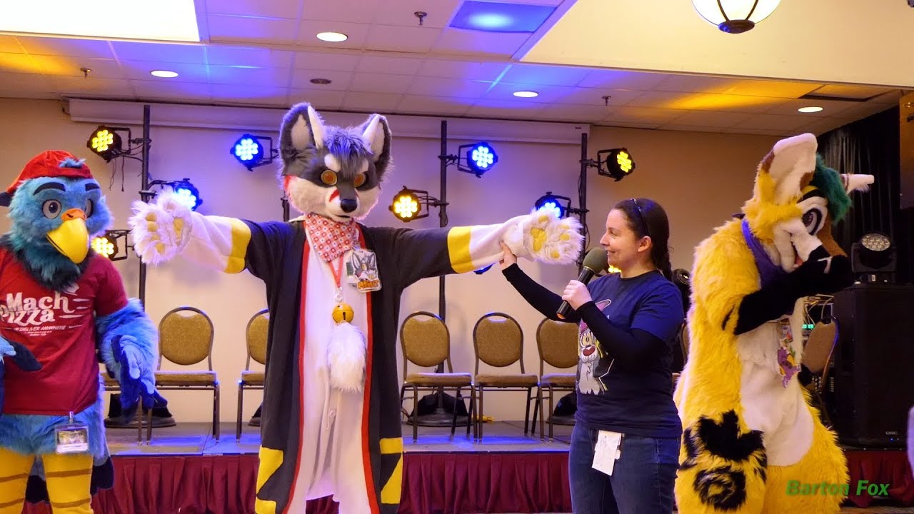Pine Fur Con 2019 - Fursuiting 101 - YouTube