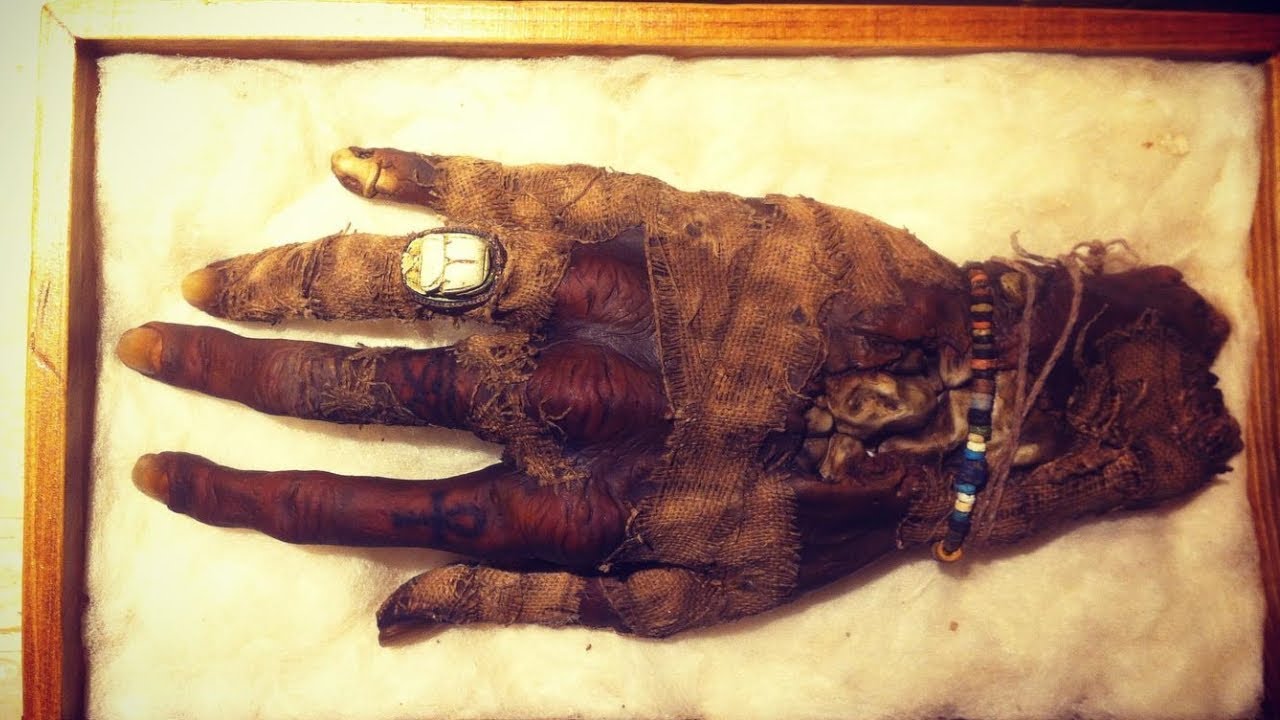 Top 10 Scary Ancient Artifacts That Are Known To Curse You - YouTube