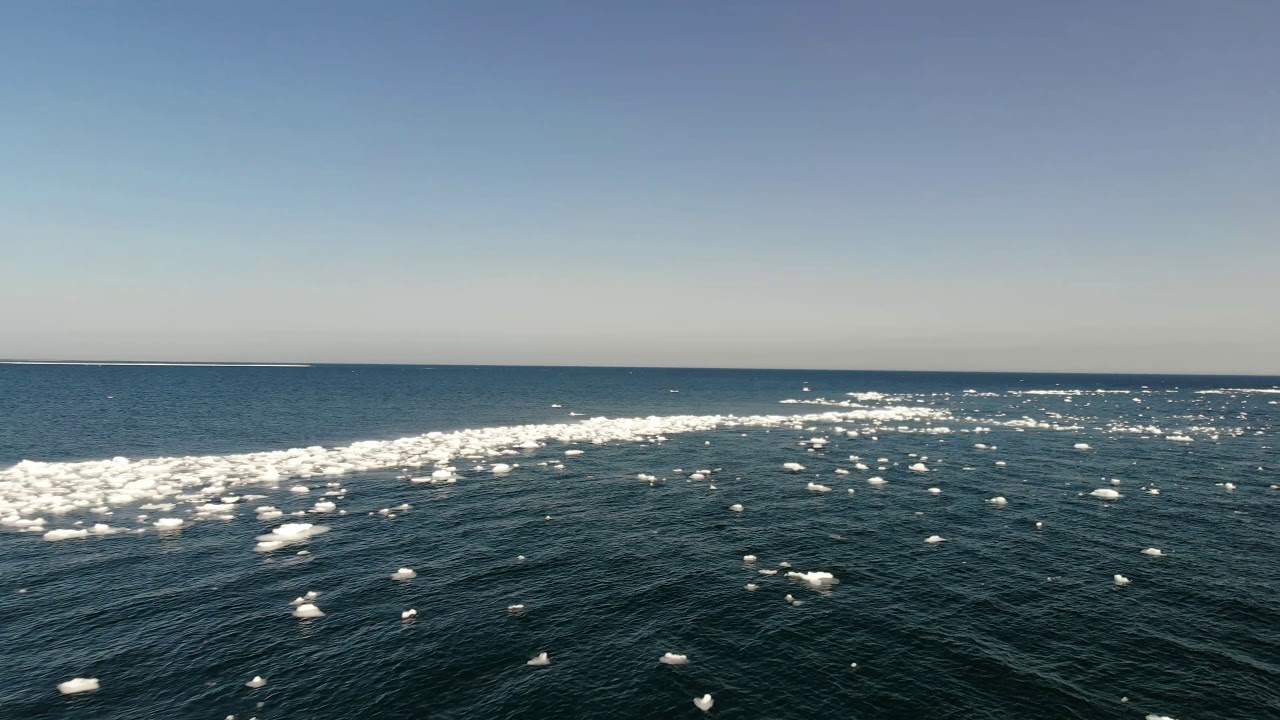Lake Superior Scenic Highway - Duluth Harbor Spring Ice - YouTube