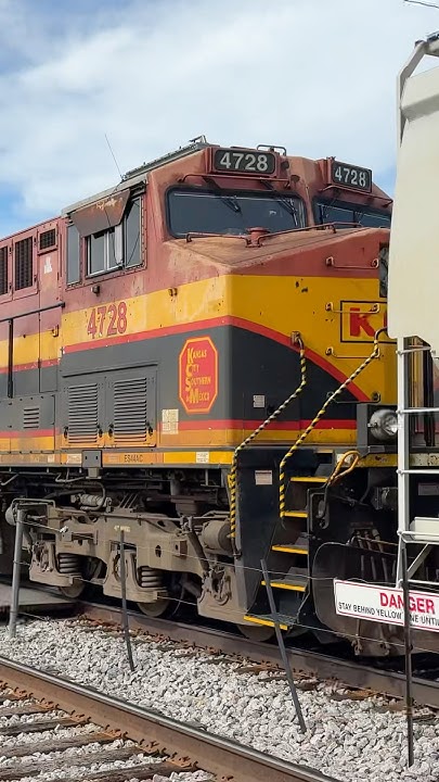 KCS 4728 mid Dpu on 247 - YouTube