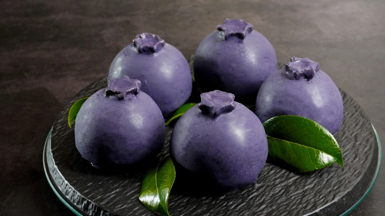 Realistic Blueberry: You Won't Believe It's Edible - YouTube