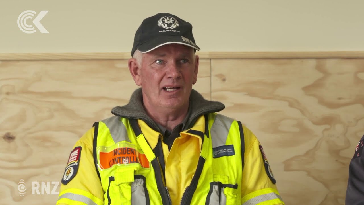 Mackenzie fire may take months to extinguish, despite snow - YouTube