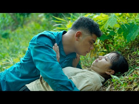 Nazik Memur Nam, Tu Cam için hiç kimsenin beklemediği bir şey yaptı