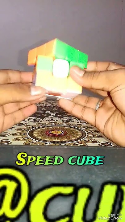 Cube solving algorithm 😘#cuber #rubikscubes #cubes #moyu #puzzle #cubinglife #rubikcube # ...