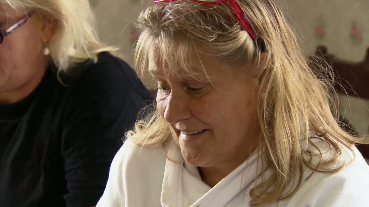 Första konflikten i Farmen 2017 - Farmen (TV4) - YouTube