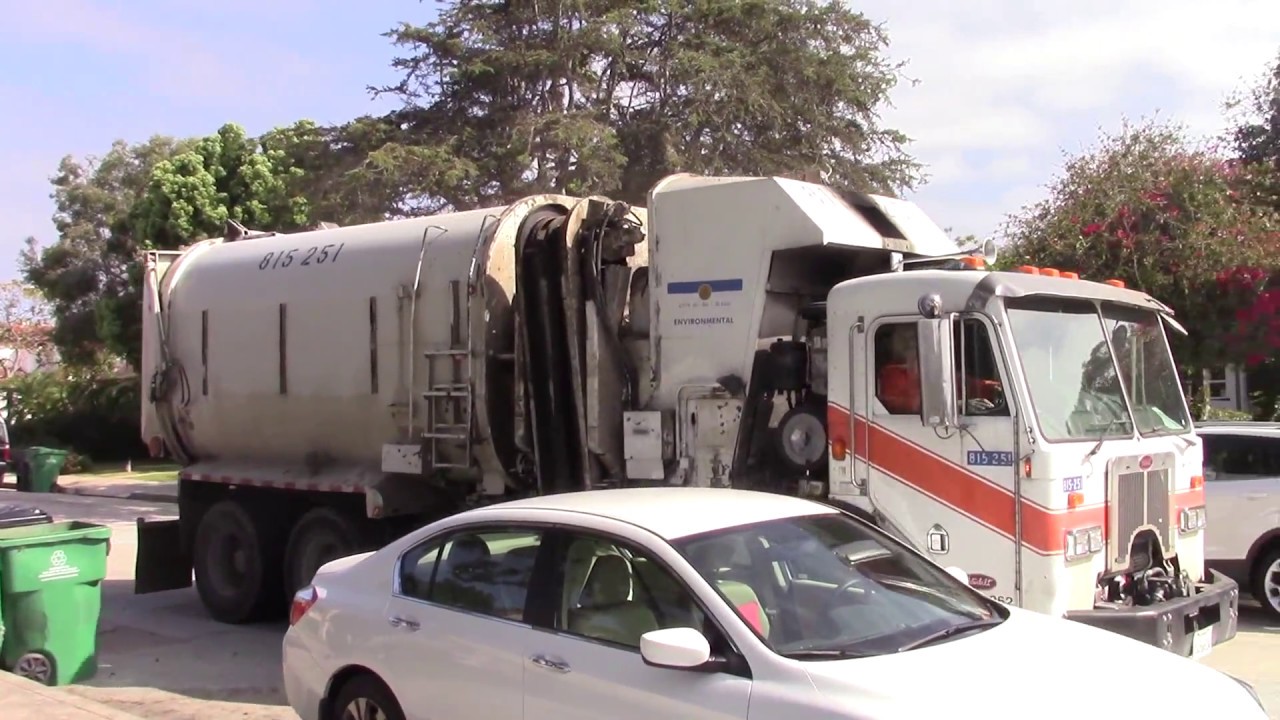 ESD - Peterbilt 320 | Amrep Elliptical - YouTube