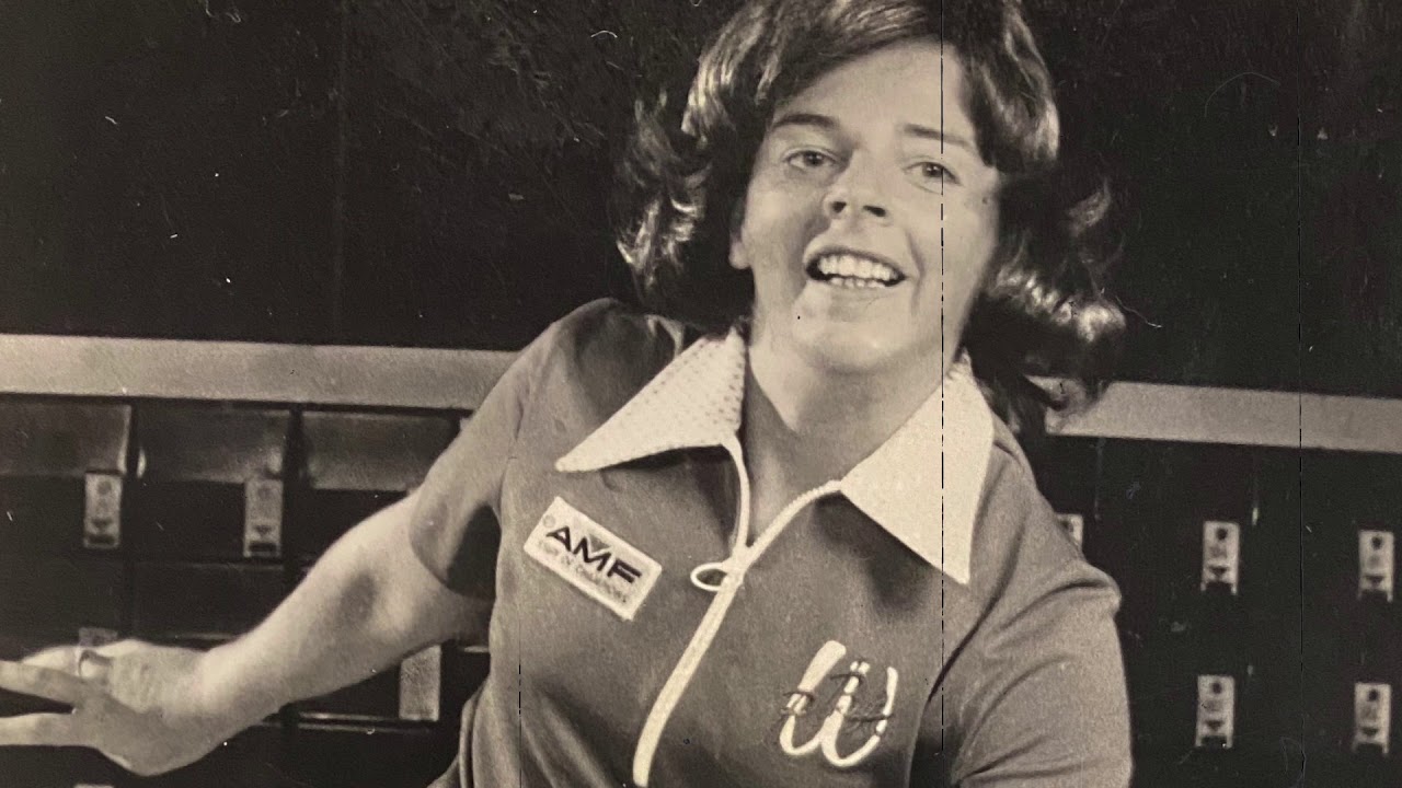 The Greatest Season in PWBA History: Patty Costello (1976) - YouTube