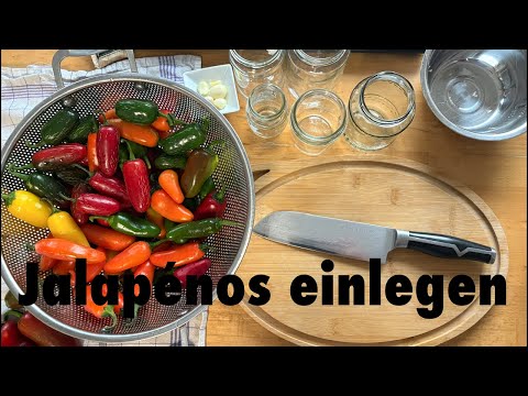 Jalapéno‘s werden eingelegt
