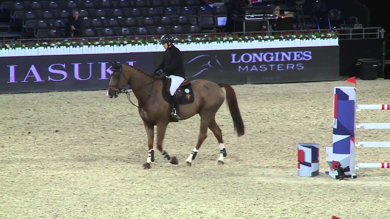 Sweetboy d'Alpa Paris Masters 2015 1m40 - YouTube