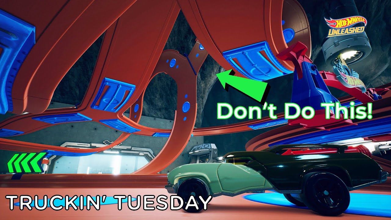 Wile E. Coyote on Batcave custom track vvfr3e223 and - YouTube