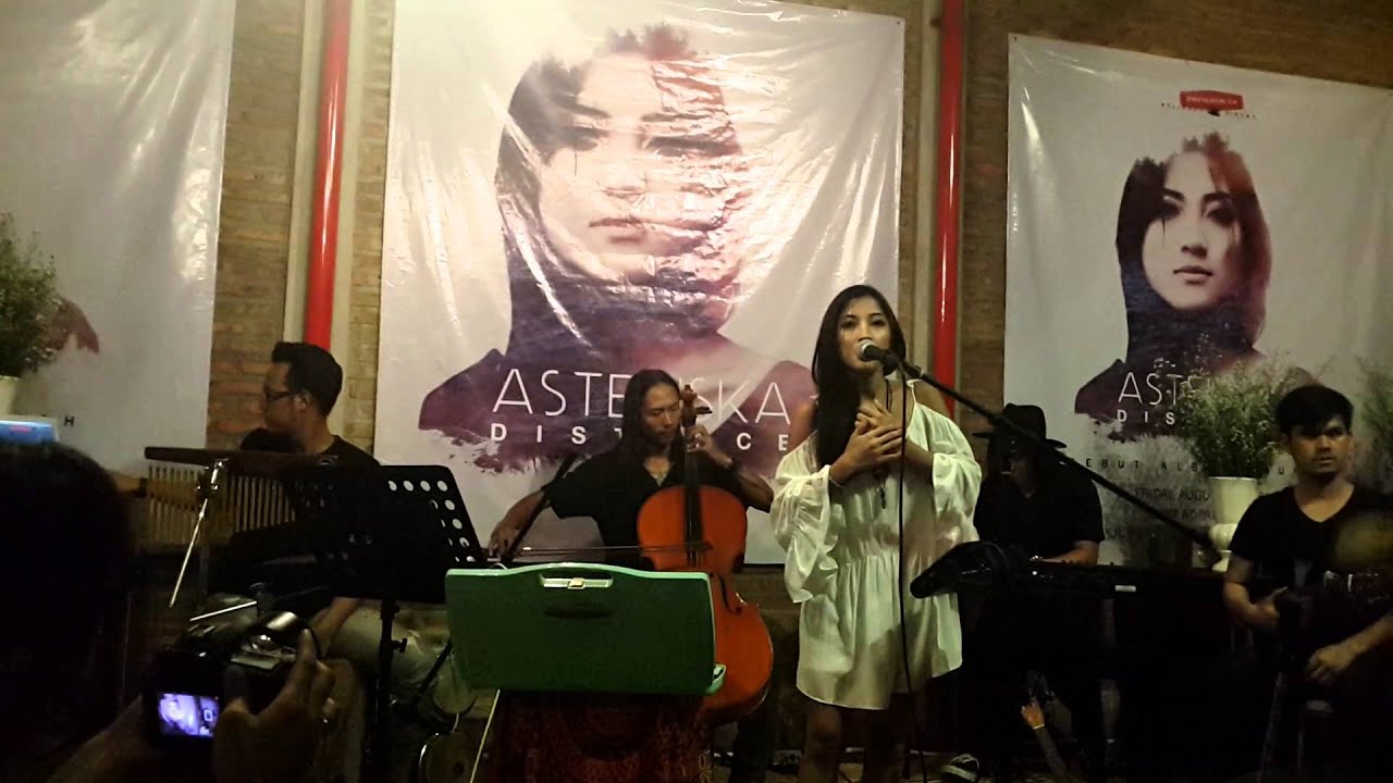 Asteriska — Farewell To You(th) [Live] - YouTube