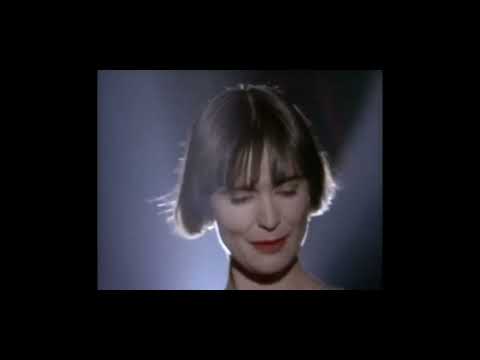 SOS V - Surrender {Andy Connell; Corinne Drewery; Martin Jackson; 1987; Swing Out Sister; Video ...