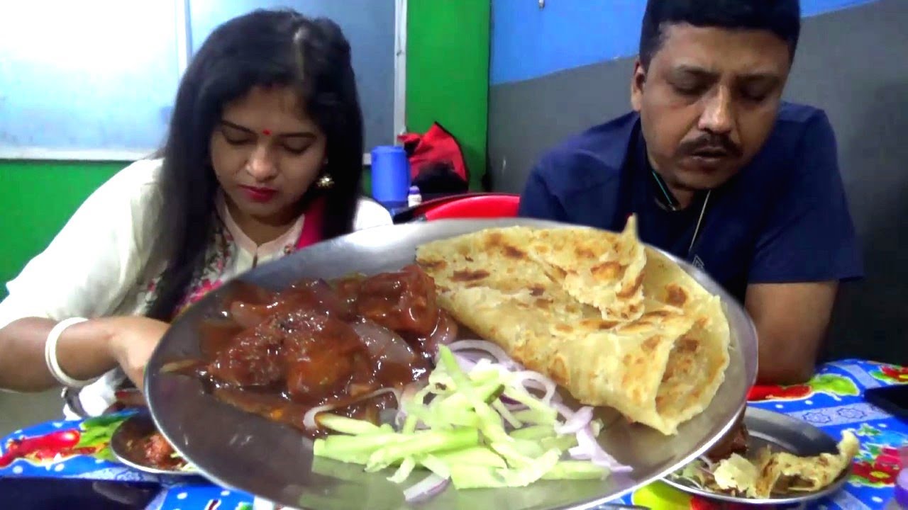 Enjoying Evening Food | Paratha with Crispy Chicken | Chili Chicken ...