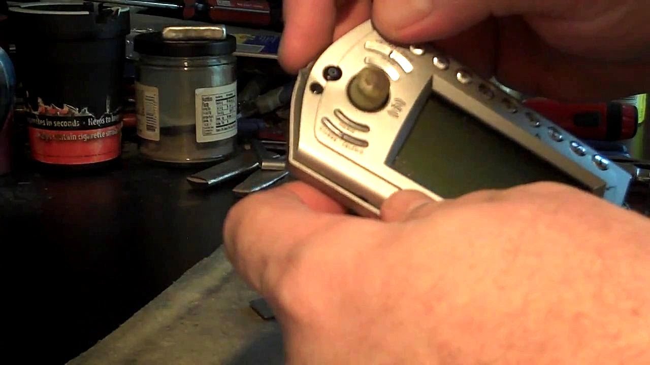 Scrapping An XM Radio - YouTube