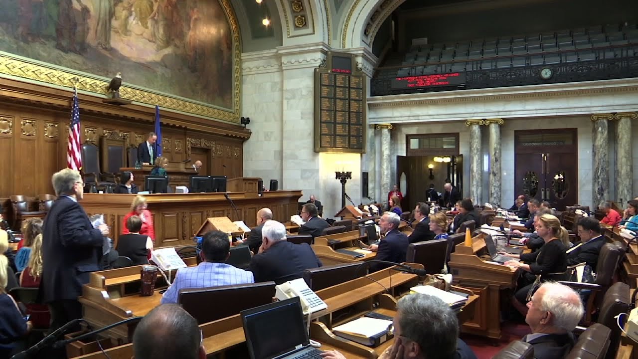 Big Stakes in Supreme Court Redistricting Case - YouTube