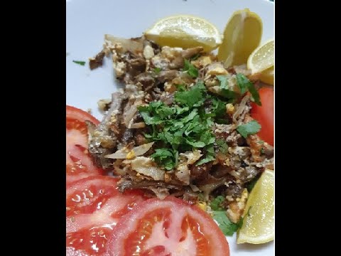 Fried Acanthus (freezer) with eggs - Kangir ba helka