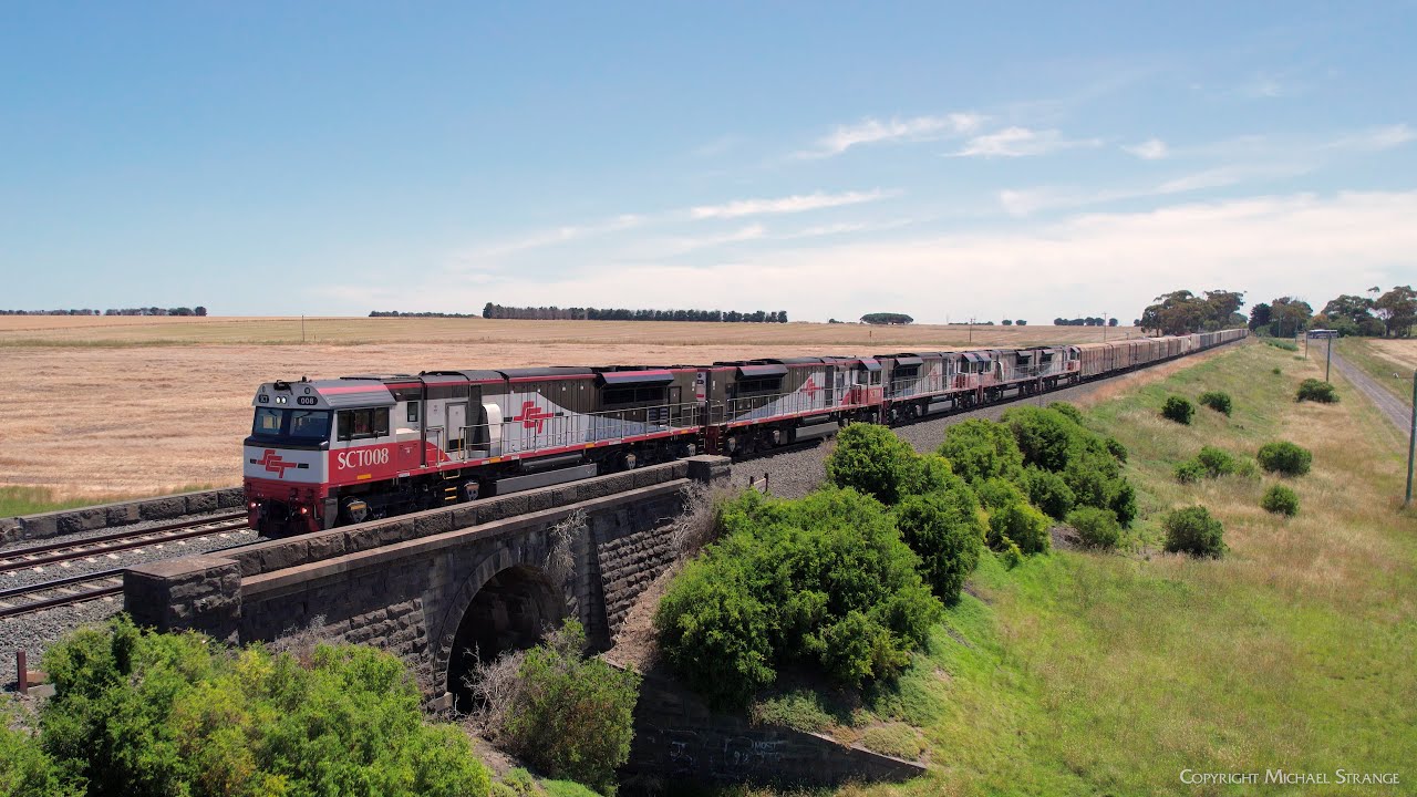 SCT 6PM9 Mixed Freight Train With Boxcars & Containers (20/12/2022 ...