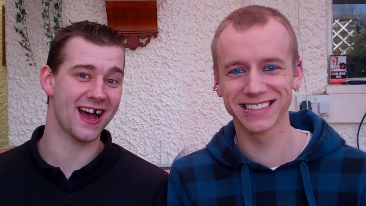 Gay Brother Vs. Straight Brother - YouTube