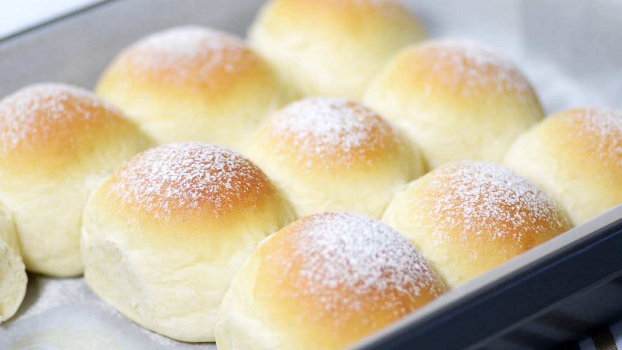 Fluffy and Soft Milk Bread | 牛奶面包 - YouTube