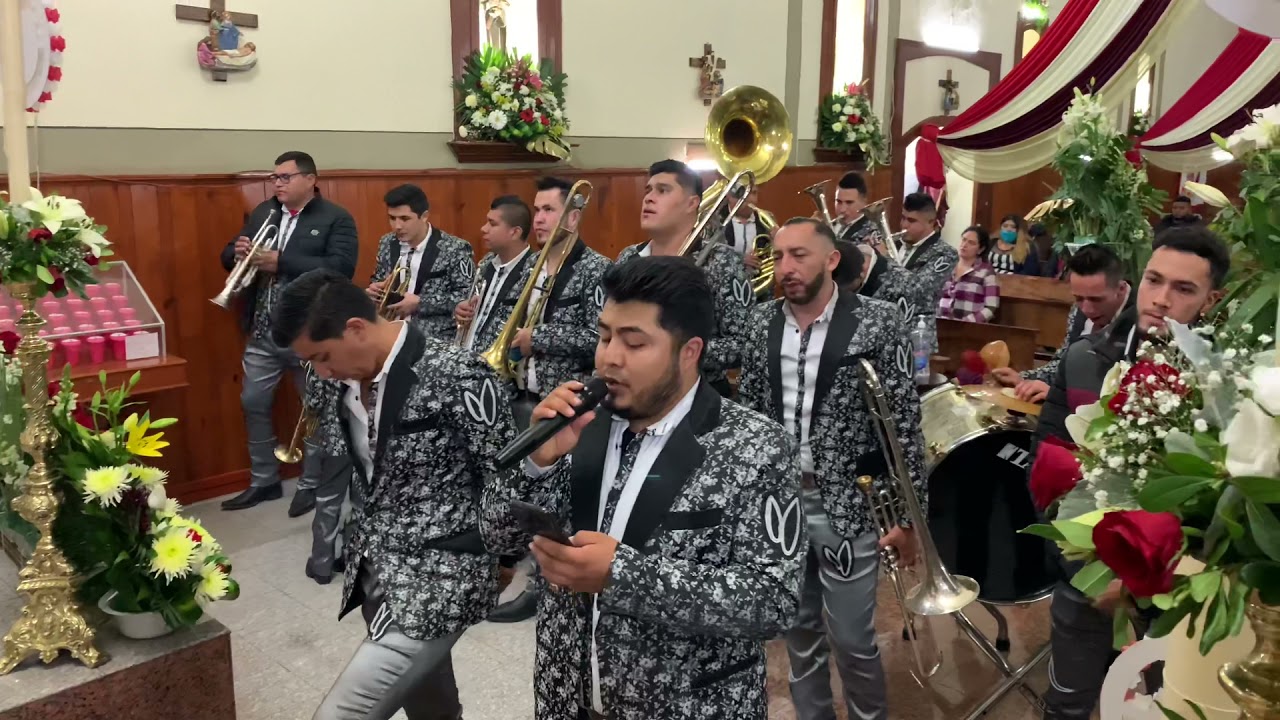 Un día a la vez Dios mío, Banda Monarca - YouTube