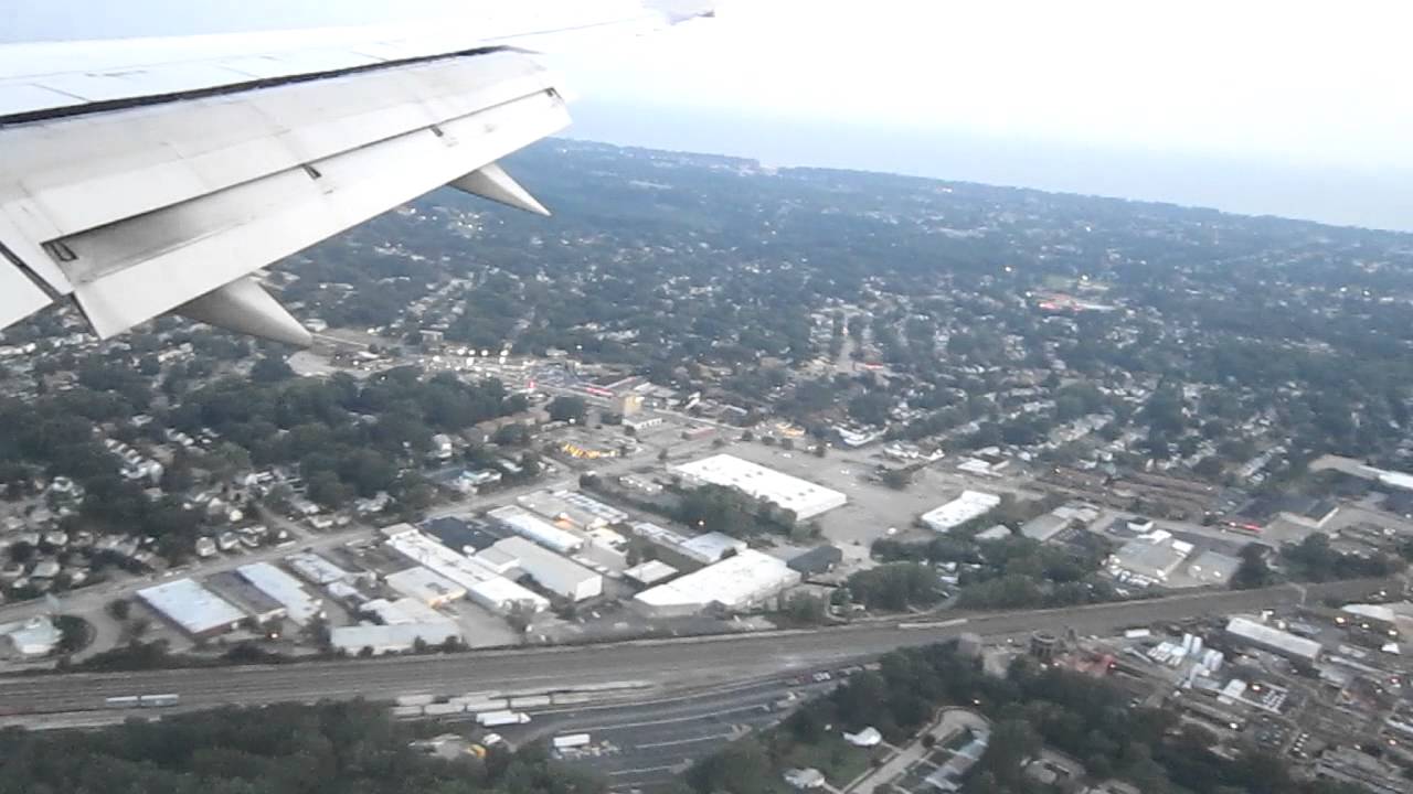 7-31 Flying over The Great Lakes and Complete Landing in Cleveland Ohio ...