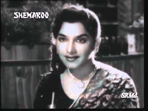 MOGAM PIRANTHIDATHA - NAGARATHIL JIMBO - TAMIL AUDIO HINDI VIDEO REMIX.flv