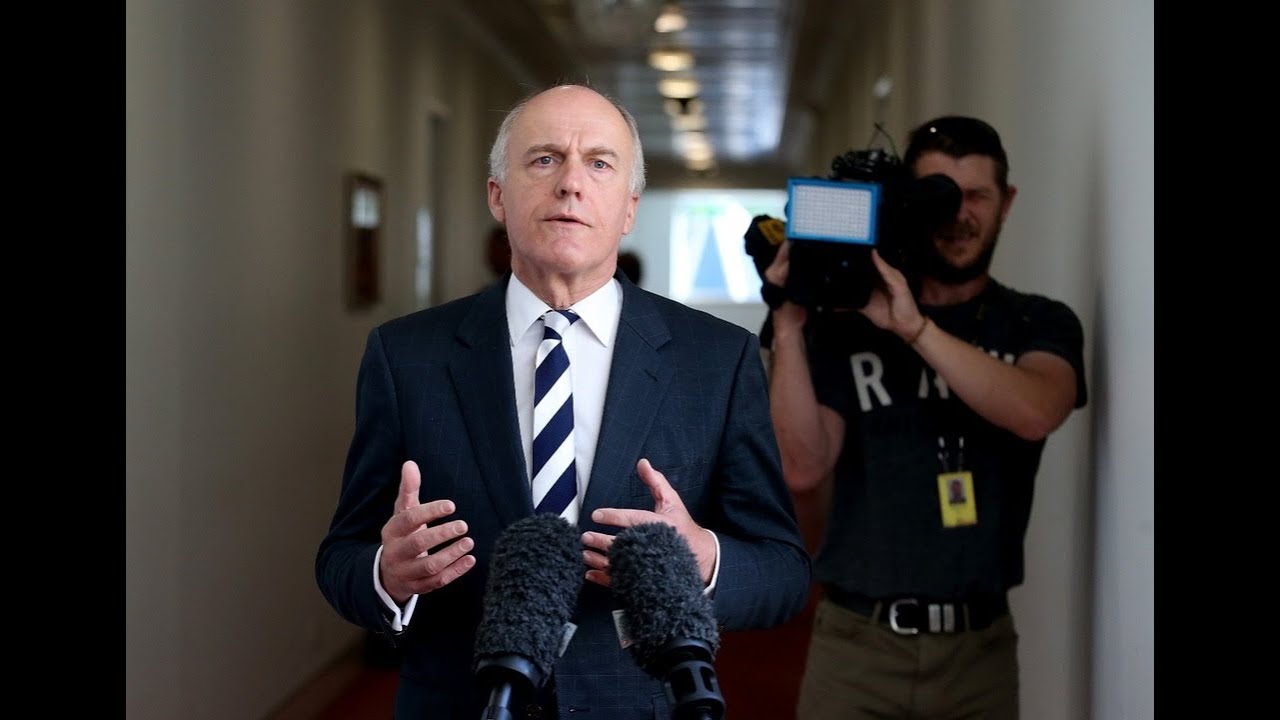 Senator Abetz shocked by the banning of climate discussion - YouTube