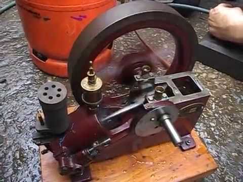 HR robinson hot tube ignition gas model engine - YouTube